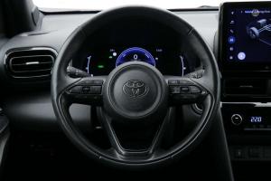Red Toyota Yaris Cross 2024 in Vilnius, with an engine capacity of 1.49 L and mileage of 38 thousand km for 24900 €, photo 14 on AUTOMOTO.COM.LV
