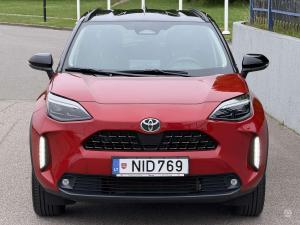 Sarkans Toyota Yaris Cross 2025 Viļņa, ar dzinēja tilpumu 1.49 L un nobraukumu 7 tūkst. km par 30500 €, foto 9 vietnē AUTOMOTO.COM.LV