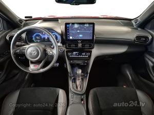 Красный Тойота Yaris Cross 2026 в Таллин, объемом двигателя 1.50 л и пробегом 3 тыс. км за 33290 €, фото 9 на AUTOMOTO.COM.LV