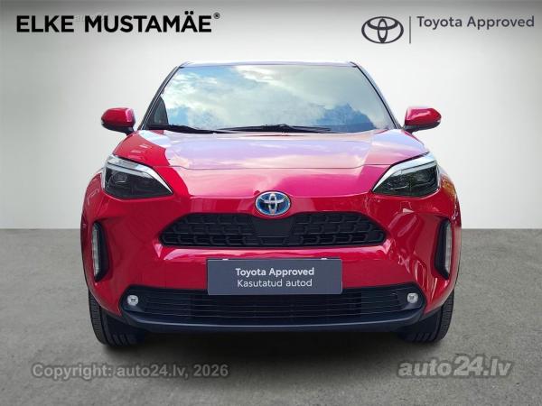 Красный Тойота Yaris Cross 2022 в Таллин, объемом двигателя 1.49 л и пробегом 30 тыс. км за 21995 €, фото 5 на AUTOMOTO.COM.LV
