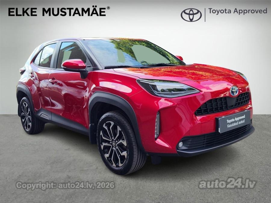 Red Toyota Yaris Cross 2022 in Tallinn, with an engine capacity of 1.49 L and mileage of 30 thousand km for 21995 €, photo 19 on AUTOMOTO.COM.LV