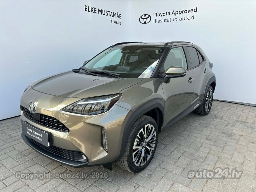 Тойота Yaris Cross 2024 в Таллин, объемом двигателя 1.49 л и пробегом 33 тыс. км за 25495 €, фото 1 на AUTOMOTO.COM.LV