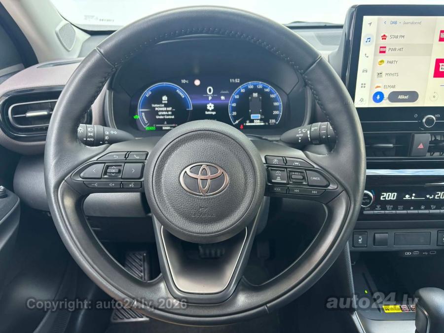 Тойота Yaris Cross 2024 в Таллин, объемом двигателя 1.49 л и пробегом 33 тыс. км за 25495 €, фото 13 на AUTOMOTO.COM.LV