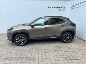 Тойота Yaris Cross 2024 в Таллин, объемом двигателя 1.49 л и пробегом 40 тыс. км за 24495 €, фото 4 на AUTOMOTO.COM.LV