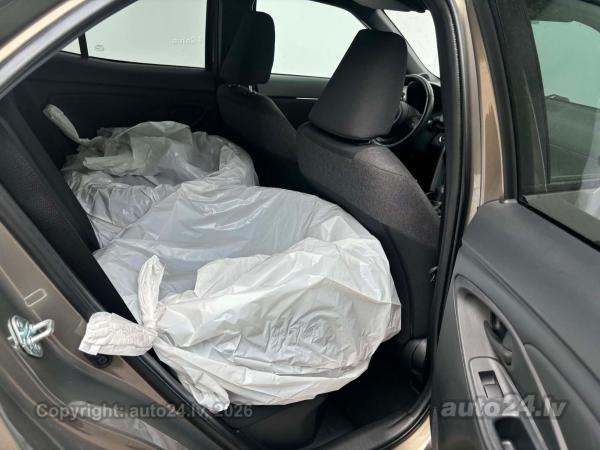 Toyota Yaris Cross 2024 Tallina, ar dzinēja tilpumu 1.49 L un nobraukumu 40 tūkst. km par 24495 €, foto 7 vietnē AUTOMOTO.COM.LV