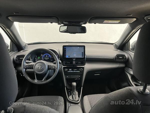 Тойота Yaris Cross 2025 в Раквере, объемом двигателя 1.49 л и пробегом 7 тыс. км за 27990 €, фото 5 на AUTOMOTO.COM.LV