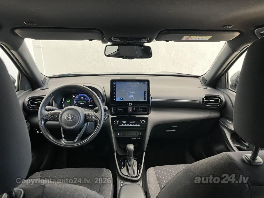 Тойота Yaris Cross 2025 в Раквере, объемом двигателя 1.49 л и пробегом 7 тыс. км за 27990 €, фото 6 на AUTOMOTO.COM.LV
