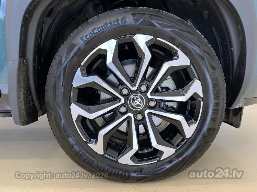 Тойота Yaris Cross 2025 в Раквере, объемом двигателя 1.49 л и пробегом 7 тыс. км за 27990 €, фото 14 на AUTOMOTO.COM.LV