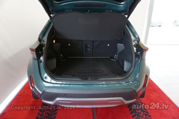 Toyota Yaris Cross 2026 in Tartu, with an engine capacity of 1.50 L and mileage of 10 thousand km for 32400 €, photo 10 on AUTOMOTO.COM.LV