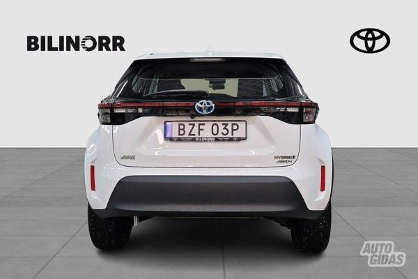 Balts Toyota Yaris Cross 2021 Kauņa, ar dzinēja tilpumu 0.00 L un nobraukumu 41 tūkst. km par 28324 €, foto 4 vietnē AUTOMOTO.COM.LV