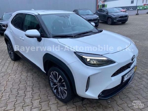 Balts Toyota Yaris Cross 2021 Kauņa, ar dzinēja tilpumu 1.50 L un nobraukumu 67 tūkst. km par 24254 €, foto 8 vietnē AUTOMOTO.COM.LV