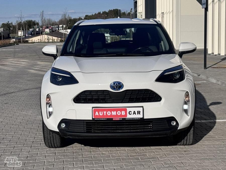 Balts Toyota Yaris Cross 2021 Viļņa, ar dzinēja tilpumu 1.50 L un nobraukumu 163 tūkst. km par 15650 €, foto 4 vietnē AUTOMOTO.COM.LV