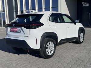 Balts Toyota Yaris Cross 2021 Viļņa, ar dzinēja tilpumu 1.50 L un nobraukumu 163 tūkst. km par 15650 €, foto 11 vietnē AUTOMOTO.COM.LV