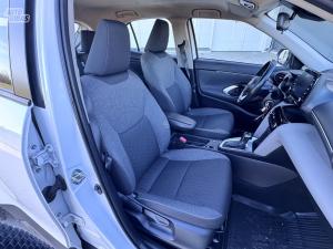 Balts Toyota Yaris Cross 2021 Viļņa, ar dzinēja tilpumu 1.50 L un nobraukumu 163 tūkst. km par 15650 €, foto 19 vietnē AUTOMOTO.COM.LV