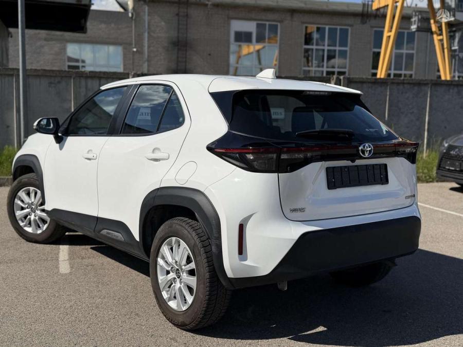 Белый Тойота Yaris Cross 2021 в Вильнюс, объемом двигателя 1.50 л и пробегом 161 тыс. км за 15700 €, фото 10 на AUTOMOTO.COM.LV