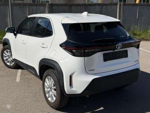 Белый Тойота Yaris Cross 2021 в Вильнюс, объемом двигателя 1.50 л и пробегом 161 тыс. км за 15700 €, фото 11 на AUTOMOTO.COM.LV