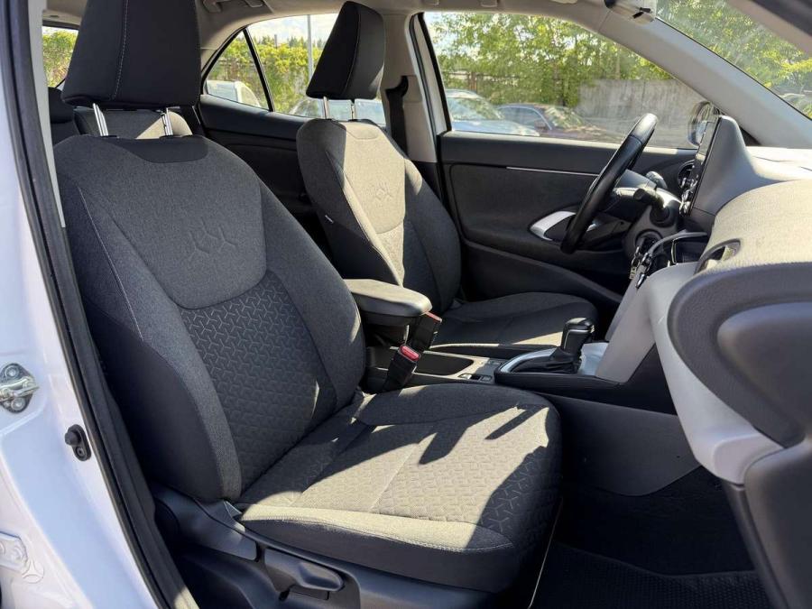 Белый Тойота Yaris Cross 2021 в Вильнюс, объемом двигателя 1.50 л и пробегом 161 тыс. км за 15700 €, фото 16 на AUTOMOTO.COM.LV