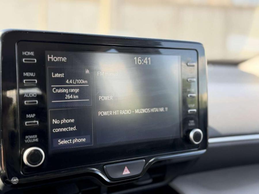 Белый Тойота Yaris Cross 2021 в Вильнюс, объемом двигателя 1.50 л и пробегом 161 тыс. км за 15700 €, фото 19 на AUTOMOTO.COM.LV