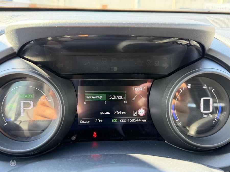Белый Тойота Yaris Cross 2021 в Вильнюс, объемом двигателя 1.50 л и пробегом 161 тыс. км за 15700 €, фото 21 на AUTOMOTO.COM.LV