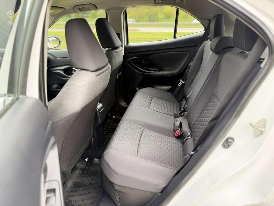 Белый Тойота Yaris Cross 2021 в Вильнюс, объемом двигателя 1.50 л и пробегом 182 тыс. км за 14800 €, фото 15 на AUTOMOTO.COM.LV