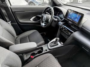 Белый Тойота Yaris Cross 2022 в Каунас, объемом двигателя 1.50 л и пробегом 58 тыс. км за 24830 €, фото 6 на AUTOMOTO.COM.LV