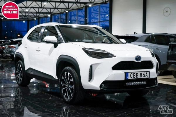 Balts Toyota Yaris Cross 2022 Kauņa, ar dzinēja tilpumu 0.00 L un nobraukumu 42 tūkst. km par 26959 €, foto 2 vietnē AUTOMOTO.COM.LV