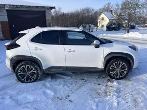 Balts Toyota Yaris Cross 2022 Marijampole, ar dzinēja tilpumu 1.50 L un nobraukumu 280 tūkst. km par 13250 €, foto 8 vietnē AUTOMOTO.COM.LV