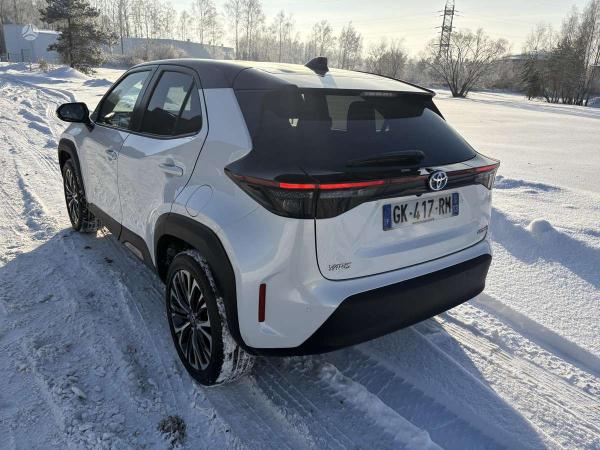 Белый Тойота Yaris Cross 2022 в Каунас, объемом двигателя 1.50 л и пробегом 16 тыс. км за 22500 €, фото 4 на AUTOMOTO.COM.LV