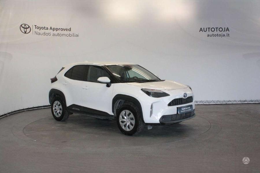 Balts Toyota Yaris Cross 2022 Kauņa, ar dzinēja tilpumu 1.49 L un nobraukumu 126 tūkst. km par 18900 €, foto 18 vietnē AUTOMOTO.COM.LV