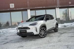Balts Toyota Yaris Cross 2022 Viļņa, ar dzinēja tilpumu 1.49 L un nobraukumu 9 tūkst. km par 24450 €, foto  vietnē AUTOMOTO.COM.LV