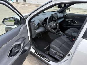 Balts Toyota Yaris Cross 2022 Kauņa, ar dzinēja tilpumu 1.50 L un nobraukumu 10 tūkst. km par 21500 €, foto 12 vietnē AUTOMOTO.COM.LV