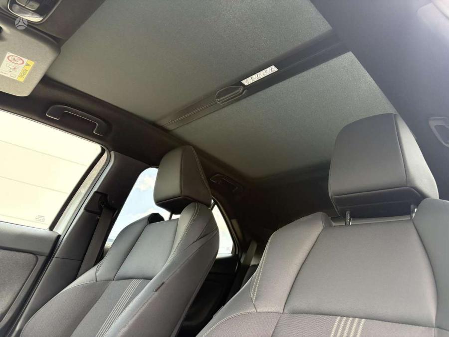 Balts Toyota Yaris Cross 2022 Kauņa, ar dzinēja tilpumu 1.50 L un nobraukumu 10 tūkst. km par 21500 €, foto 16 vietnē AUTOMOTO.COM.LV