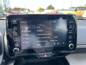 Белый Тойота Yaris Cross 2022 в Клайпеда, объемом двигателя 1.49 л и пробегом 29 тыс. км за 17500 €, фото 14 на AUTOMOTO.COM.LV