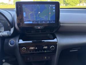 Balts Toyota Yaris Cross 2022 Kauņa, ar dzinēja tilpumu 1.50 L un nobraukumu 15 tūkst. km par 20900 €, foto 16 vietnē AUTOMOTO.COM.LV