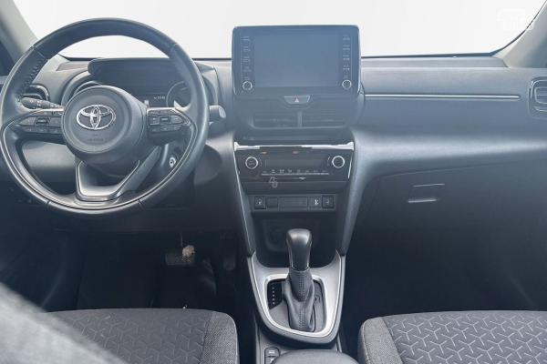 Balts Toyota Yaris Cross 2023 Kauņa, ar dzinēja tilpumu 0.00 L un nobraukumu 43 tūkst. km par 27768 €, foto 9 vietnē AUTOMOTO.COM.LV