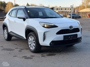 Белый Тойота Yaris Cross 2023 в Вильнюс, объемом двигателя 1.50 л и пробегом 104 тыс. км за 17950 €, фото 6 на AUTOMOTO.COM.LV