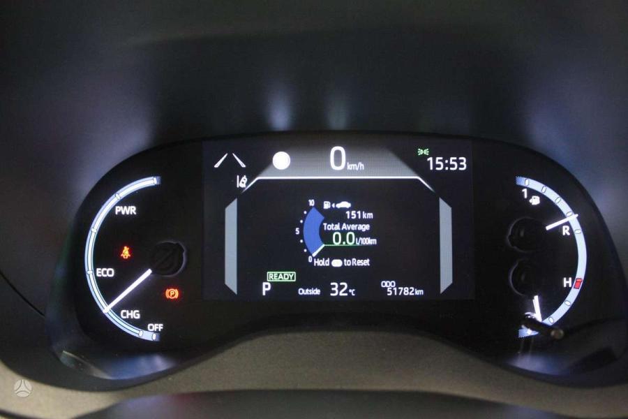 Белый Тойота Yaris Cross 2023 в Каунас, объемом двигателя 1.49 л и пробегом 52 тыс. км за 22900 €, фото 13 на AUTOMOTO.COM.LV
