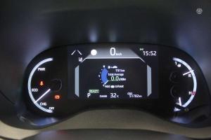 Белый Тойота Yaris Cross 2023 в Каунас, объемом двигателя 1.49 л и пробегом 52 тыс. км за 22900 €, фото 25 на AUTOMOTO.COM.LV
