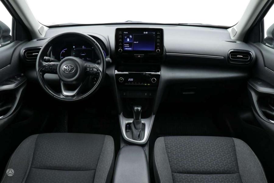 Balts Toyota Yaris Cross 2023 Viļņa, ar dzinēja tilpumu 1.49 L un nobraukumu 85 tūkst. km par 20900 €, foto 8 vietnē AUTOMOTO.COM.LV