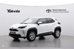 Balts Toyota Yaris Cross 2023 Viļņa, ar dzinēja tilpumu 1.49 L un nobraukumu 99 tūkst. km par 19900 €, foto  vietnē AUTOMOTO.COM.LV