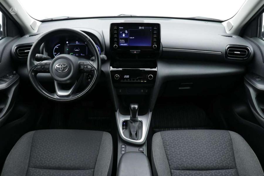Balts Toyota Yaris Cross 2023 Viļņa, ar dzinēja tilpumu 1.49 L un nobraukumu 99 tūkst. km par 19900 €, foto 8 vietnē AUTOMOTO.COM.LV