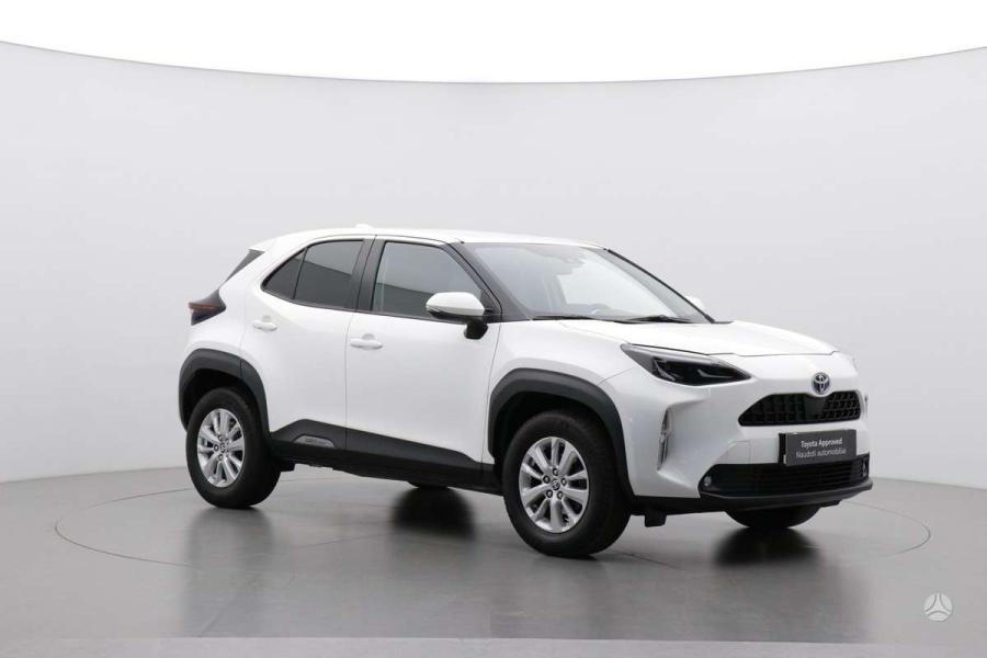 Balts Toyota Yaris Cross 2023 Viļņa, ar dzinēja tilpumu 1.49 L un nobraukumu 99 tūkst. km par 19900 €, foto 20 vietnē AUTOMOTO.COM.LV