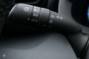Balts Toyota Yaris Cross 2023 Viļņa, ar dzinēja tilpumu 1.49 L un nobraukumu 99 tūkst. km par 19900 €, foto 24 vietnē AUTOMOTO.COM.LV