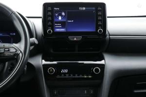 Balts Toyota Yaris Cross 2023 Viļņa, ar dzinēja tilpumu 1.49 L un nobraukumu 99 tūkst. km par 19900 €, foto 16 vietnē AUTOMOTO.COM.LV