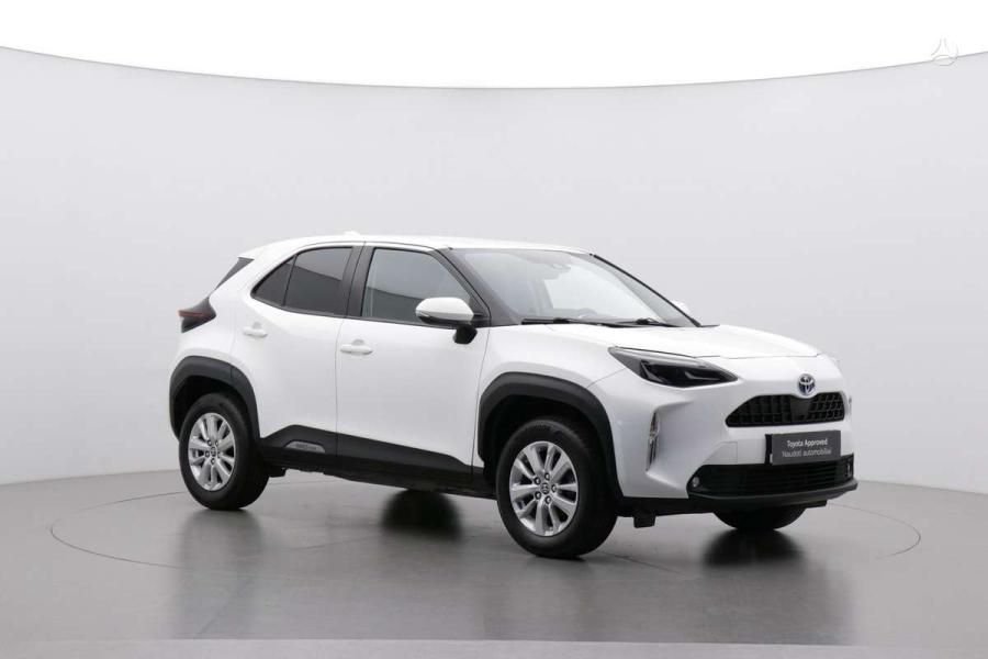 Balts Toyota Yaris Cross 2023 Viļņa, ar dzinēja tilpumu 1.49 L un nobraukumu 86 tūkst. km par 20900 €, foto 20 vietnē AUTOMOTO.COM.LV