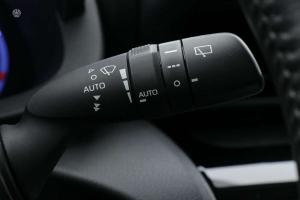 Белый Тойота Yaris Cross 2023 в Вильнюс, объемом двигателя 1.49 л и пробегом 93 тыс. км за 20900 €, фото 24 на AUTOMOTO.COM.LV