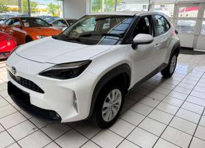 Белый Тойота Yaris Cross 2023 в Вильнюс, объемом двигателя 1.50 л и пробегом 100 тыс. км за 14999 €, фото 8 на AUTOMOTO.COM.LV