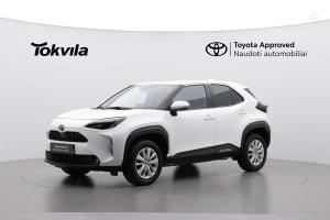 Balts Toyota Yaris Cross 2023 Viļņa, ar dzinēja tilpumu 1.49 L un nobraukumu 71 tūkst. km par 20900 €, foto  vietnē AUTOMOTO.COM.LV