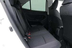 Белый Тойота Yaris Cross 2023 в Вильнюс, объемом двигателя 1.49 л и пробегом 71 тыс. км за 20900 €, фото 11 на AUTOMOTO.COM.LV