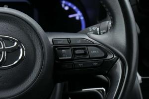 Белый Тойота Yaris Cross 2023 в Вильнюс, объемом двигателя 1.49 л и пробегом 71 тыс. км за 20900 €, фото 27 на AUTOMOTO.COM.LV